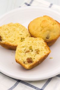 Easiest German Muffins - Family Favorite Holiday Recipes