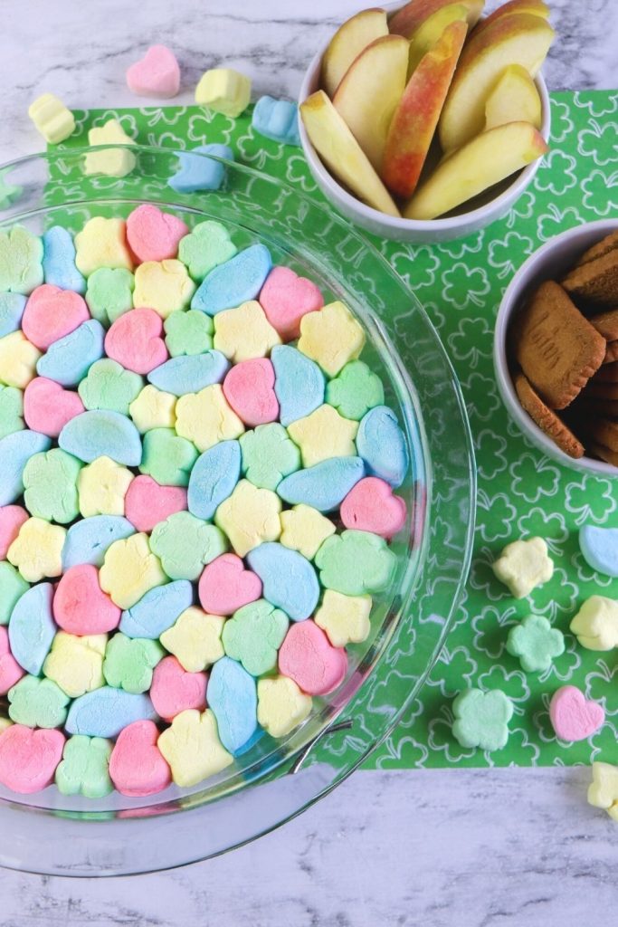 Easy Lucky Charms S'mores Dip - Family Favorite Holiday Recipes